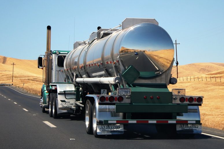 Applying For A Truck Driving License - RideScore